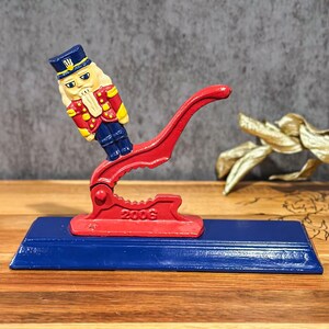 Vintage Cast Iron Nutcracker Soldier on Wood Base Festive Holiday Decor ...