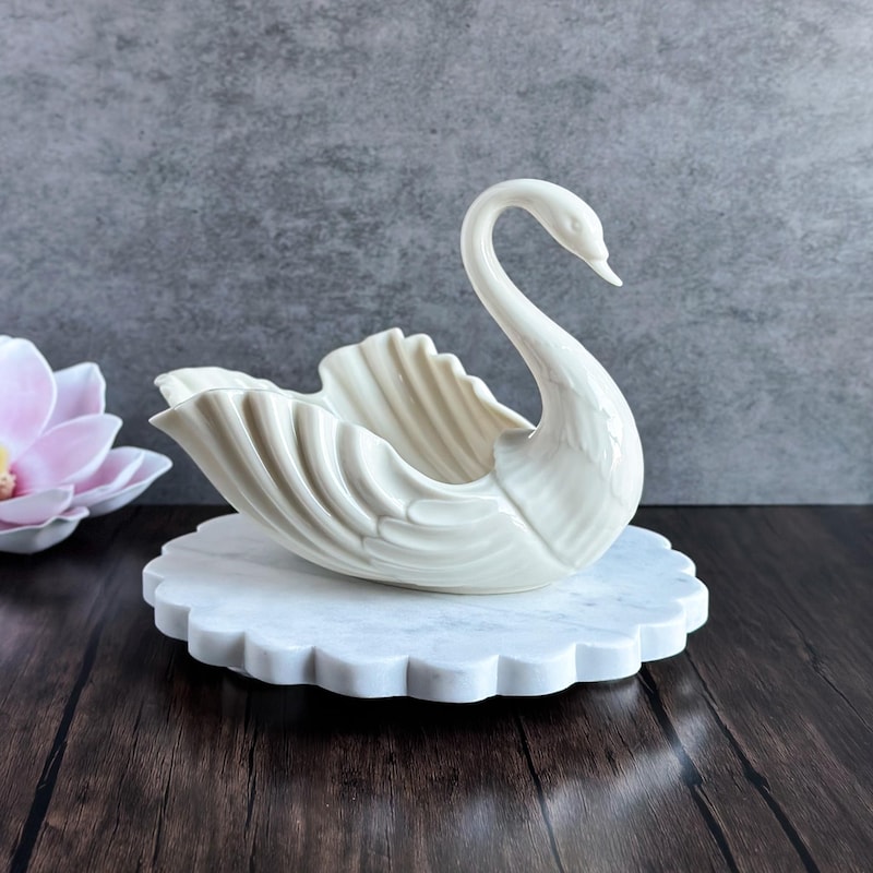 Lenox Swans Figurine - Etsy