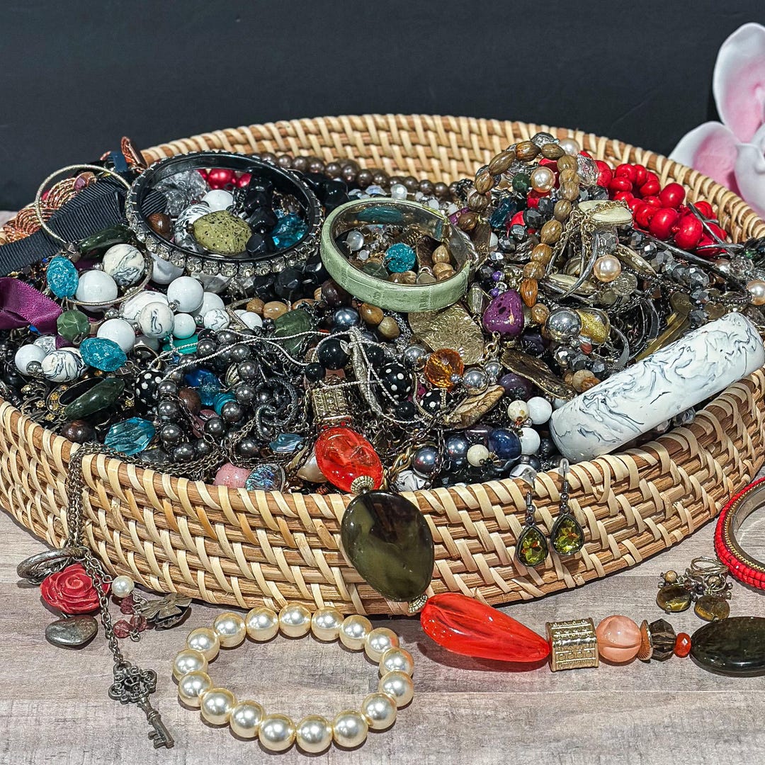 Mystery 2LB Jewelry Lot Vintage to Now Wearable Jewelry Grab Bag ...