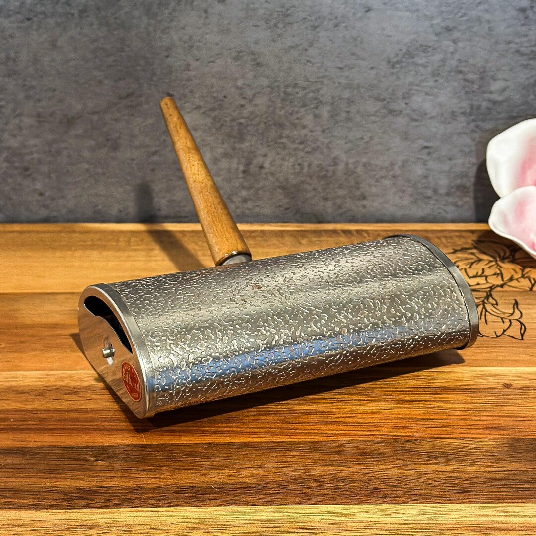 Vintage Crumb Sweeper Japan Table Cleaner With Wood Handle Vintage ...