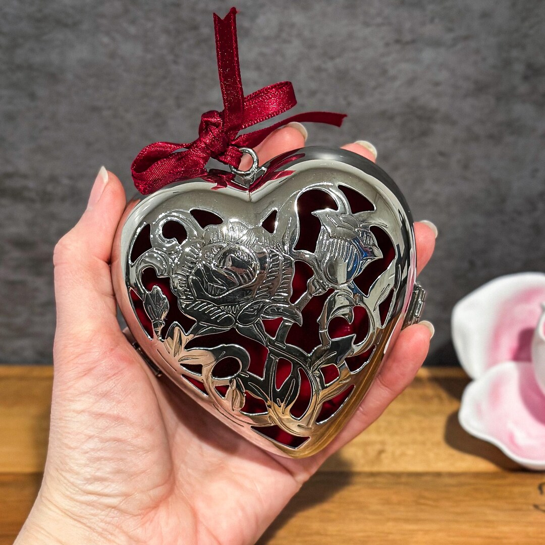 Vintage Lenox Kirk Stieff Heart Locket Box: Silver-plated Floral ...