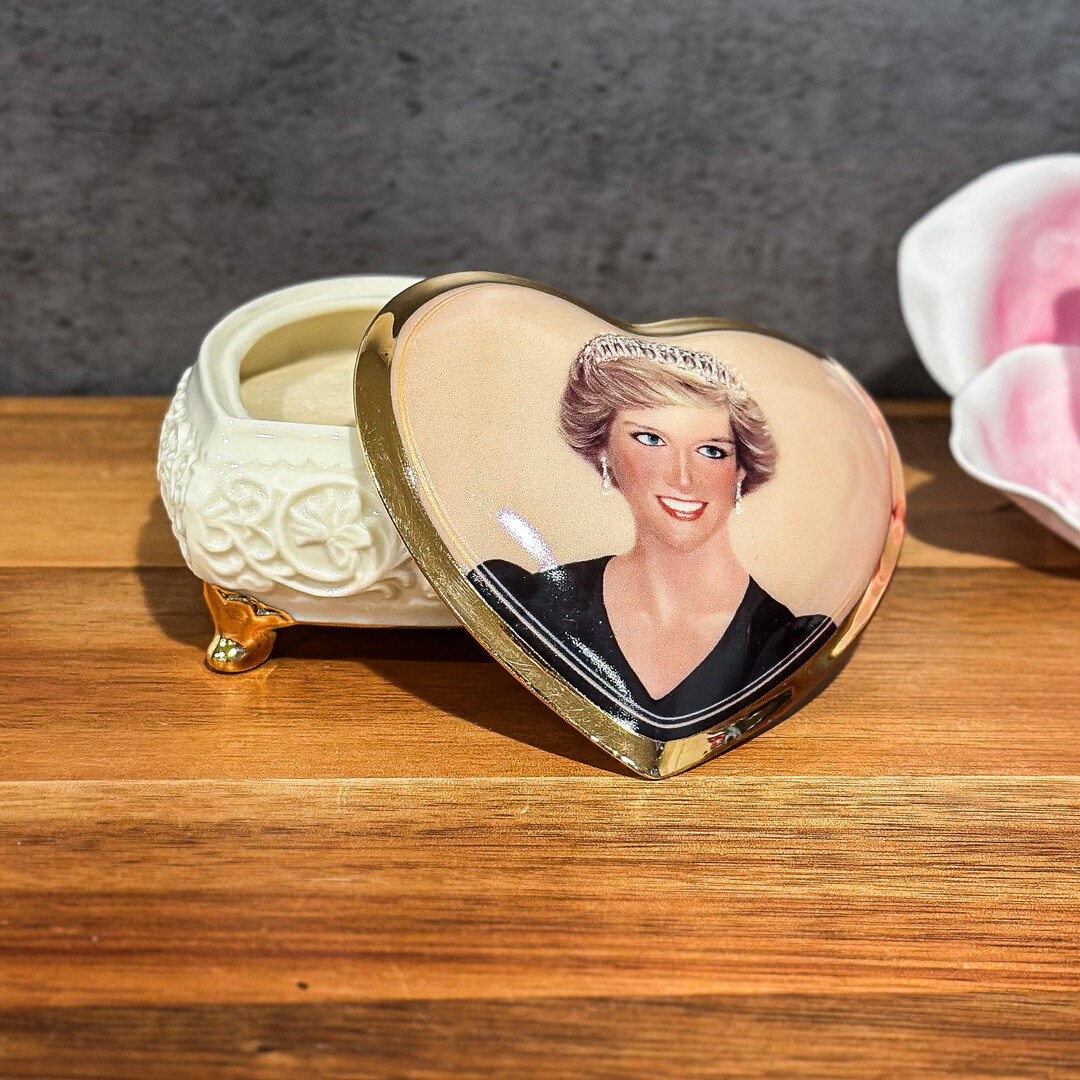 Vintage Lady Diana Ceramic Music Box Princess Diana Collection British ...