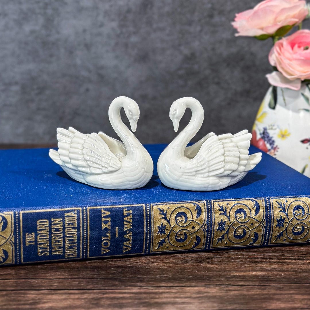 Set of 2 Lenox Ivory Small Swan Figurines: Wedding Cake Topper ...