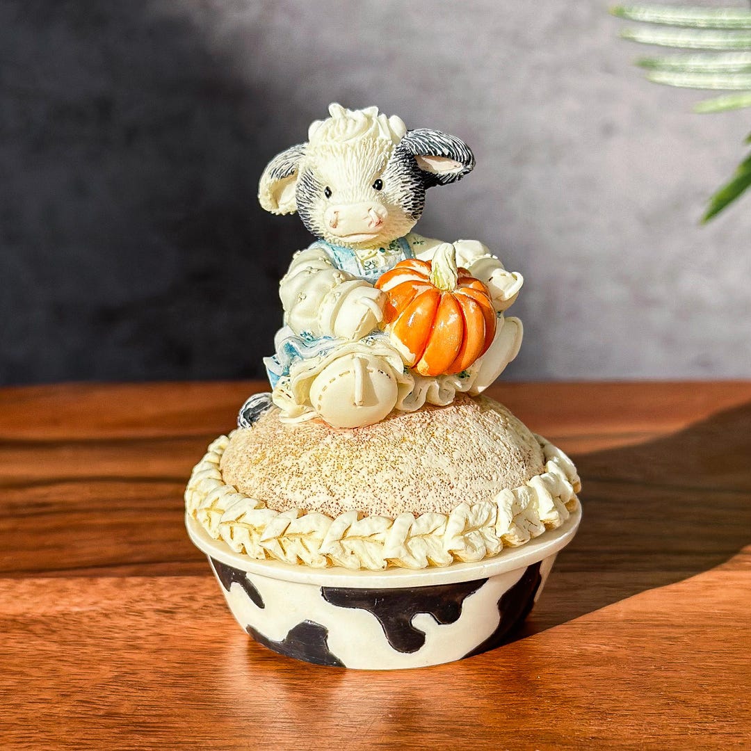 Vintage Mary's Moo Moos Figurine - 'you're My Little Pumpkin Pie ...