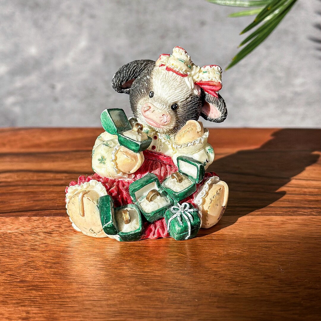 Vintage Mary's Moo Moos Figurine: 'you're as Good as Gold' Collectible ...