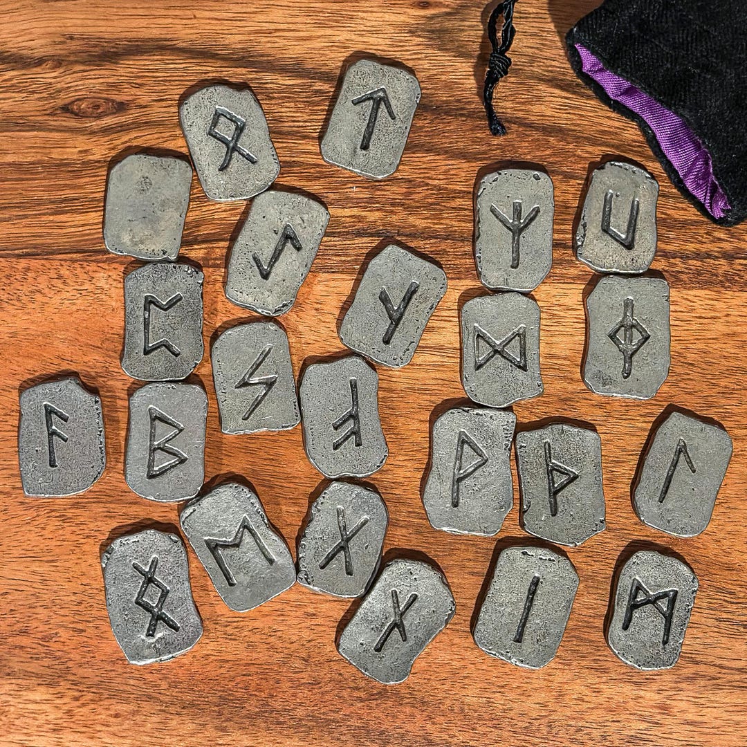 Vintage Rune Set With Velvet Bag 23 Handcrafted Runes for Divination ...