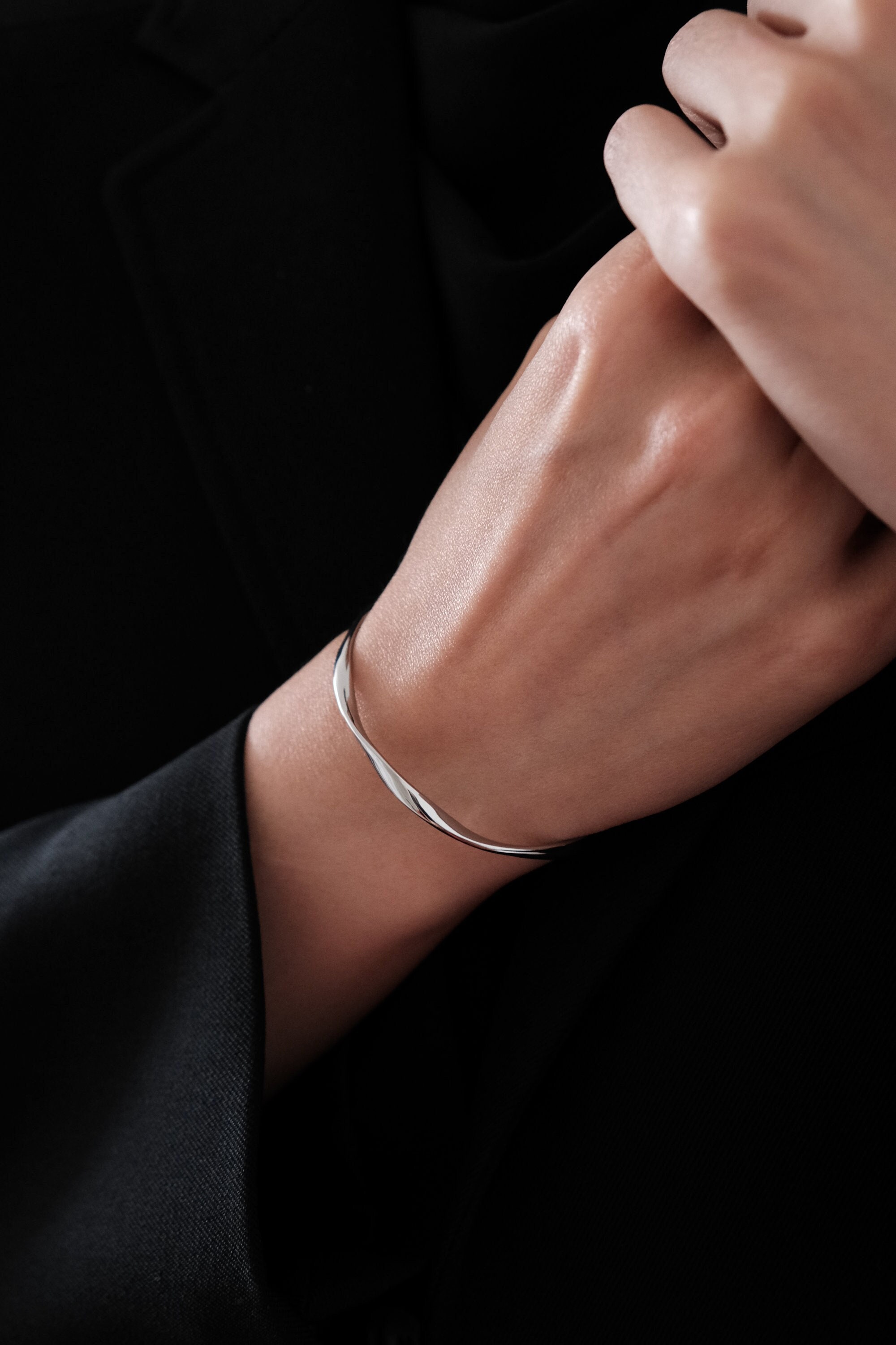 Twisted Cuff Bangle Stackable Bangle Mobius Bracelet Adjustable Twist ...