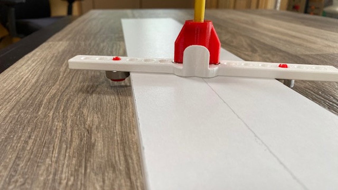 Centerline Marking Tool for Woodworking With Magnetic Pencil Control ...