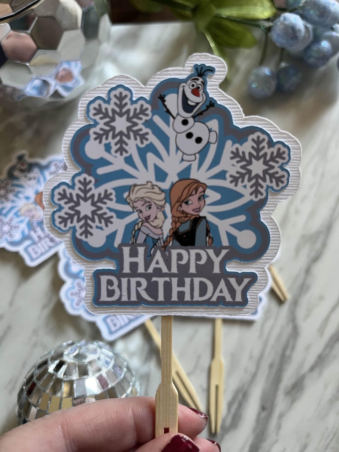 Anna and Elsa Cupcake Toppers Frozen Also Pairs With the Cake Topper ...
