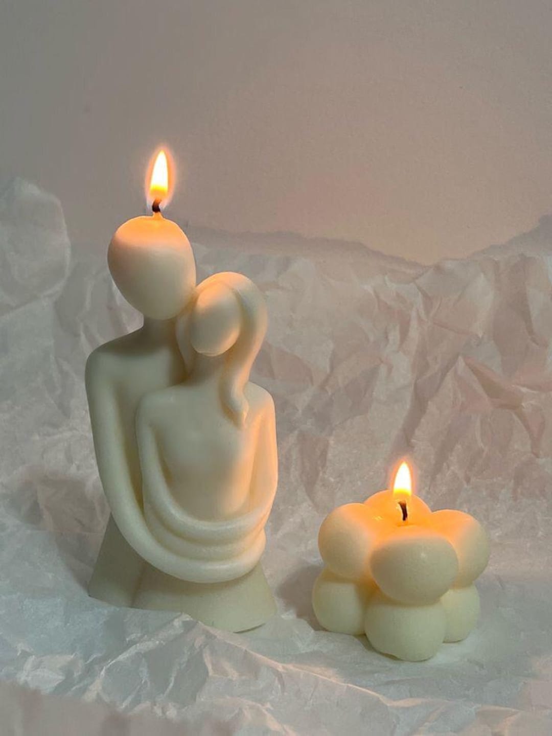 Love Candle, Hugging Couple in Love Cozy Decorative Candle, VEGAN, Man ...