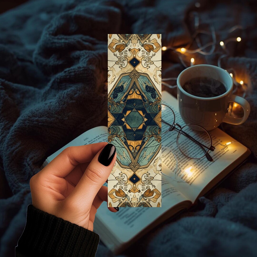 Fantasy Mural Bookmark | Bookish Gift | Romantasy | Fiction - Etsy