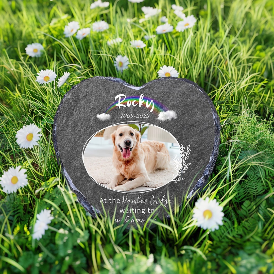 Pet Memorial Stone, Personalized Pet Memorial Gift, Garden Memorial ...