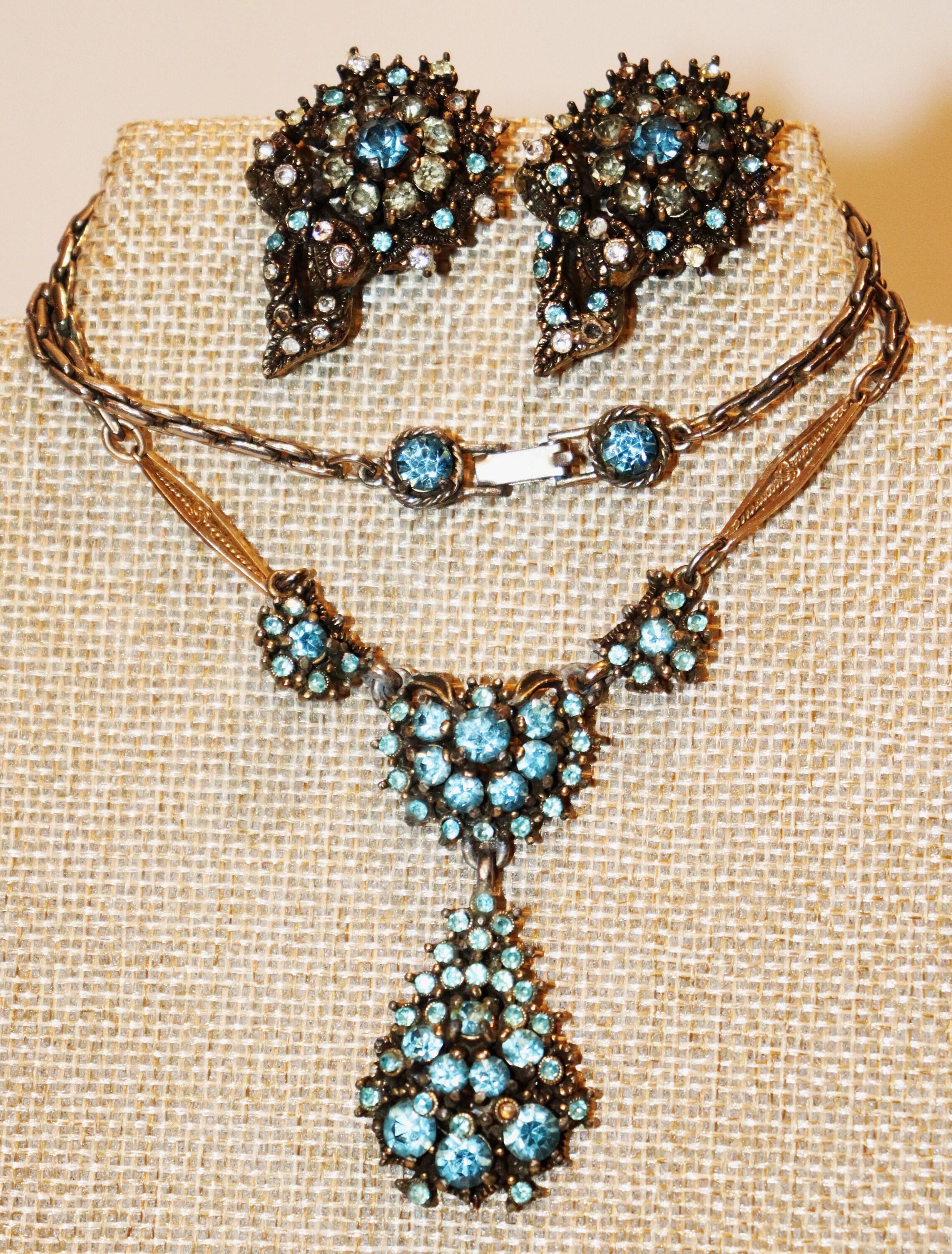 Hollycraft COPR. 1950 Baby Blue Rhinestone Necklace and Matching ...