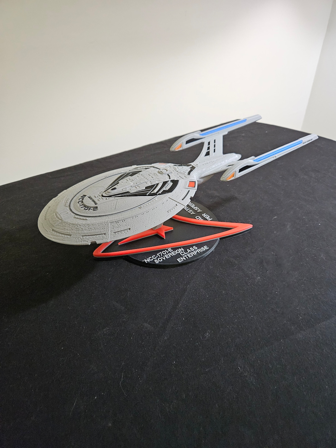 17" Iconic Star Trek Enterprise-e Model With Stand - NCC 1701-E - Etsy ...