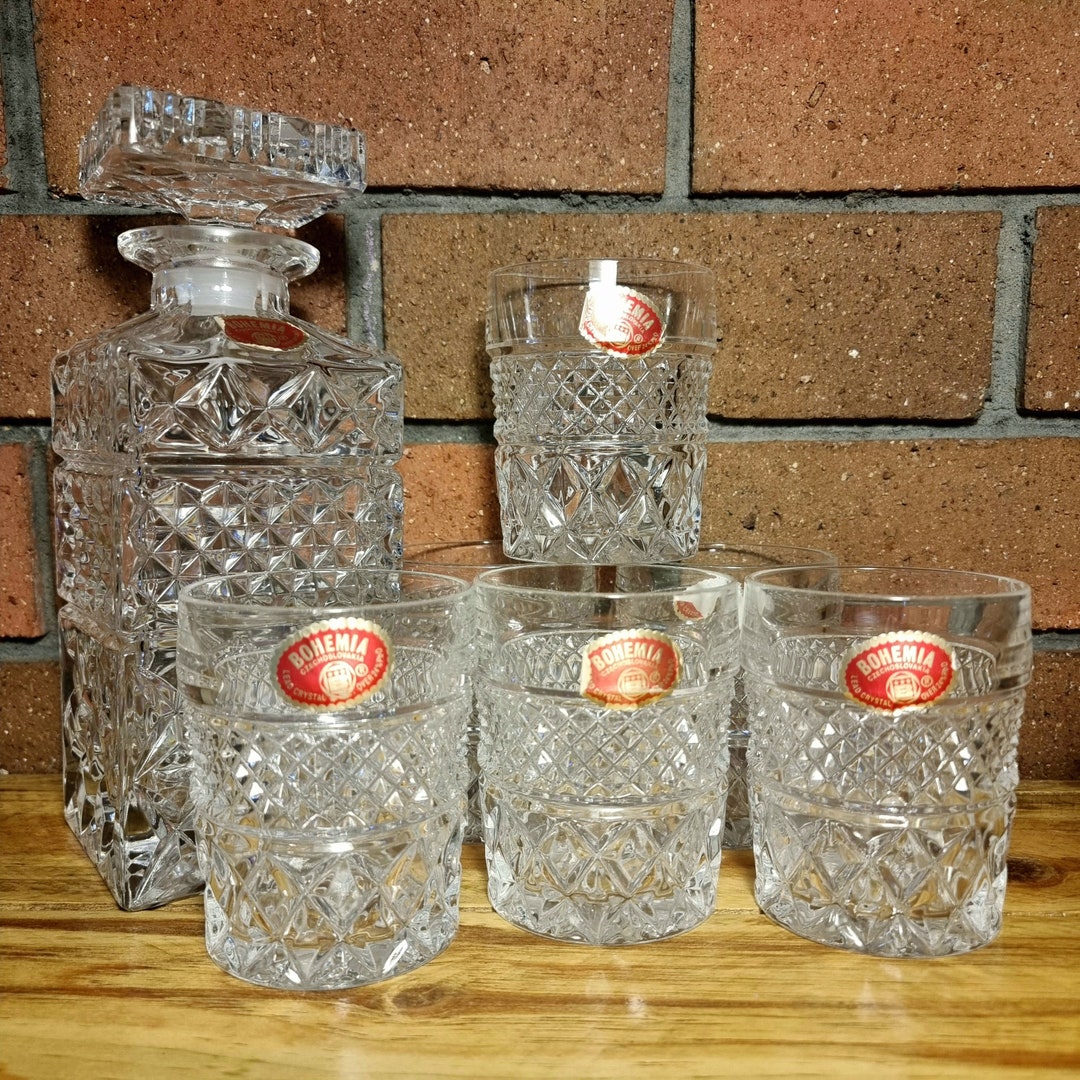 Vintage Diamond Cut Crystal Whiskey Decanter & 6 Glasses - Etsy