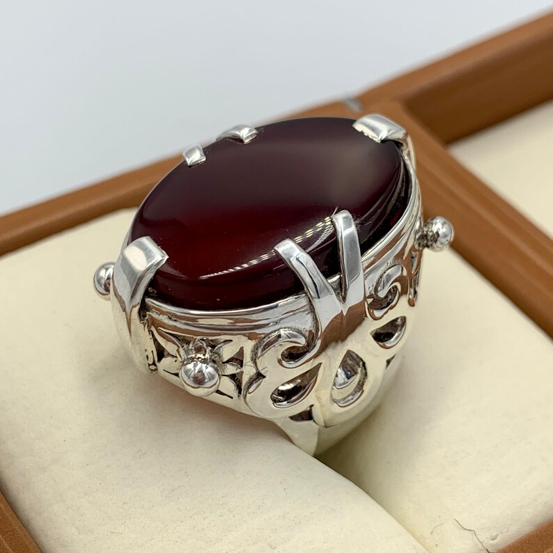 Nigel's Ring Design From the Movie Devil Wears Prada Carnelian Aqeeq ...