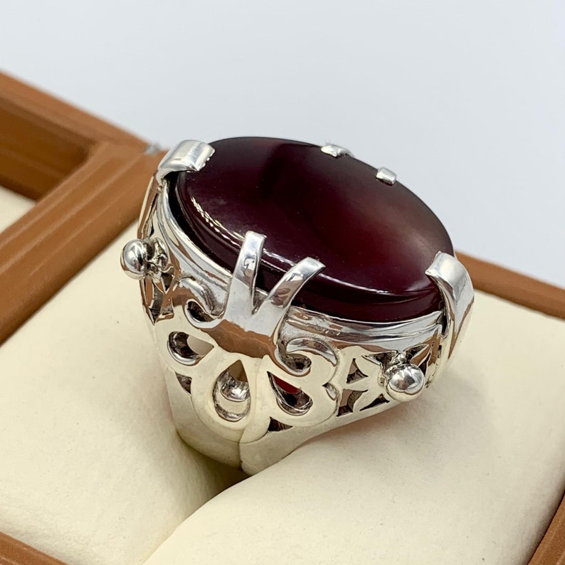 Nigel's Ring Design From the Movie Devil Wears Prada Carnelian Aqeeq ...