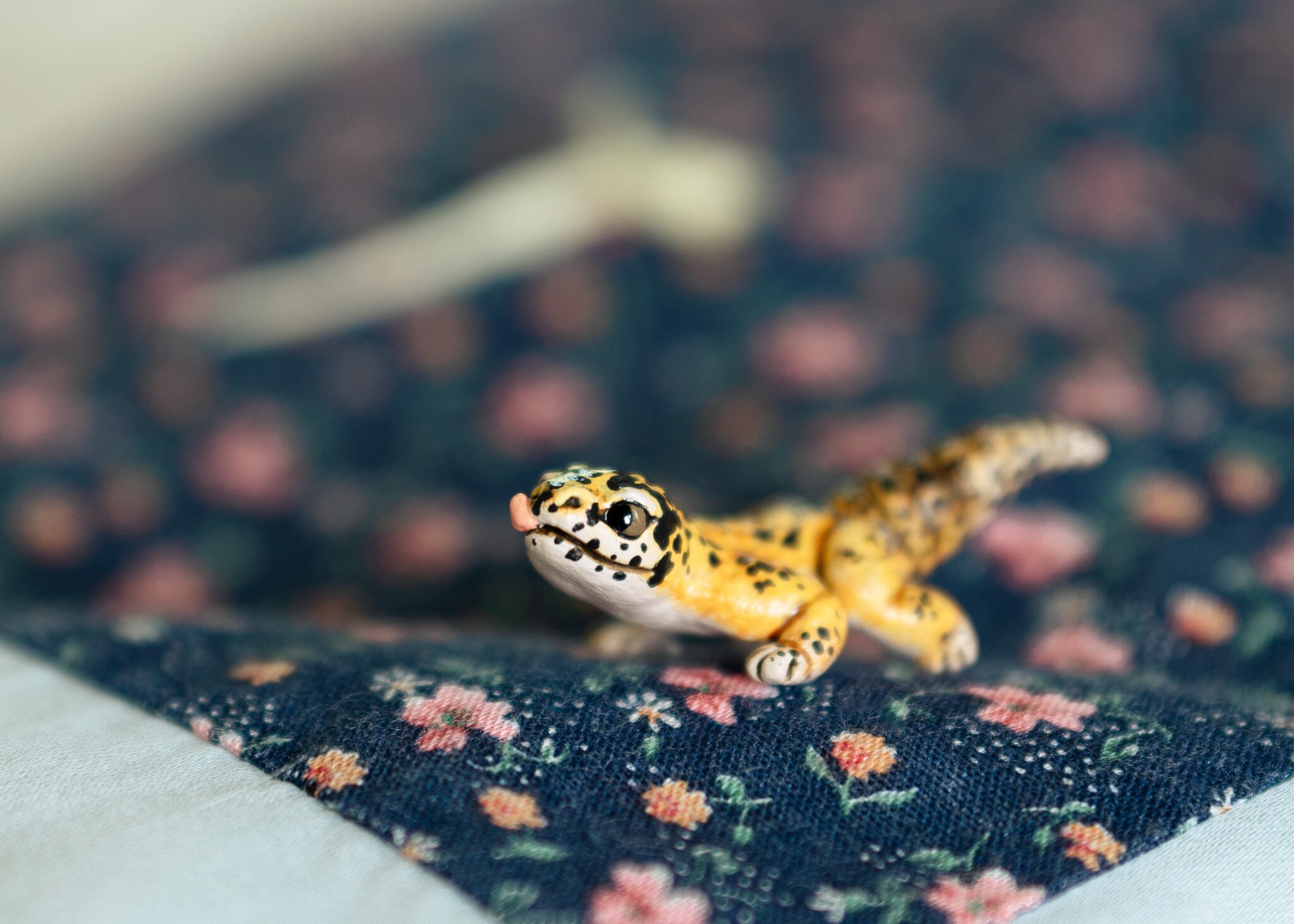 Mini Leopard Gecko - Polymer Clay Sculpture, Mini Leopard Gecko Sculpture, Polymer Clay Charm ...