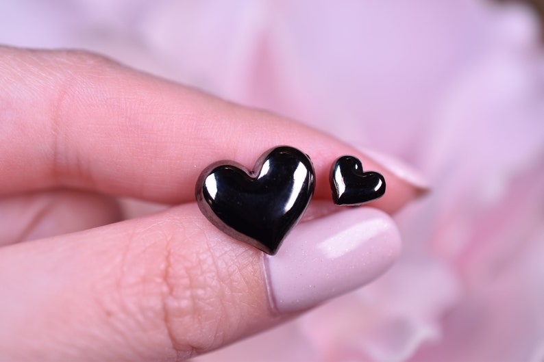 Mini Heart Enamel Pins | Board Fillers | Love | Valentine | Romantasy ...