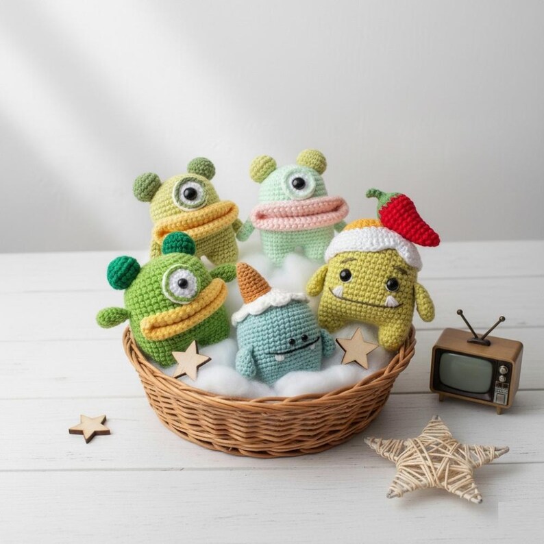 Set 3 Little Monster Crochet Pattern, Easy for Beginner Tutorial ...