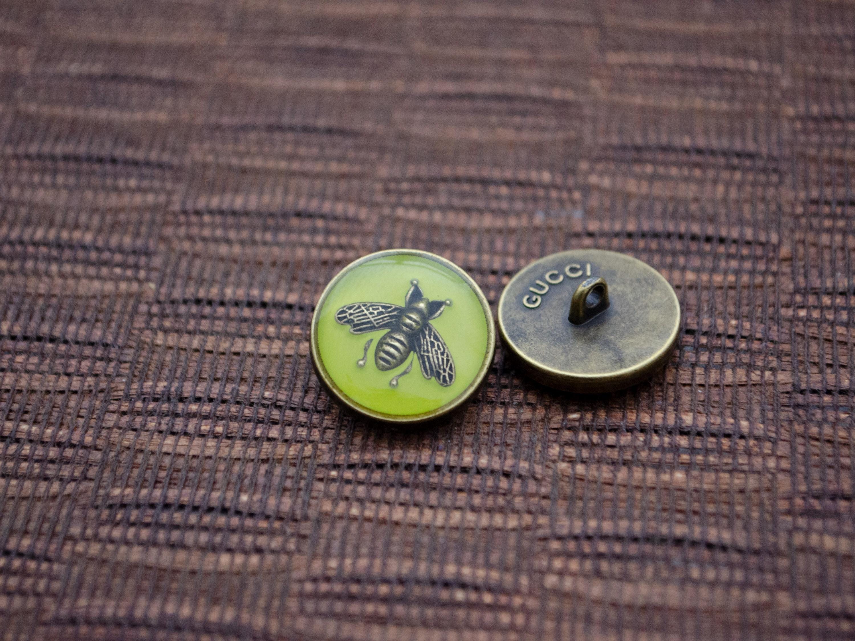 Vintage Gucci Bee Green Stumped Buttons. 18 Mm - Etsy