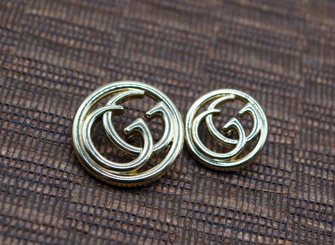 Vintage Gucci GG Interlock Gold Buttons. 2 Sizes - Etsy