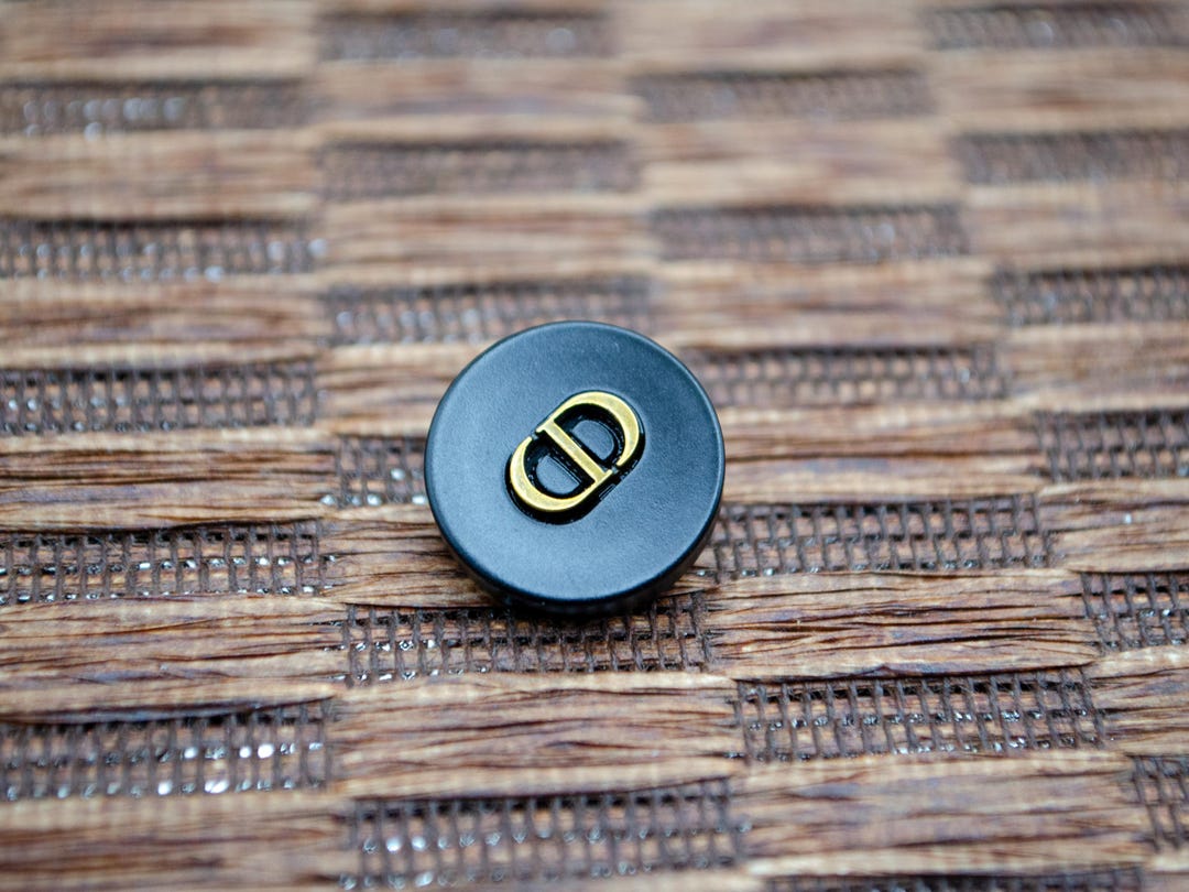 Vintage Dior CD Buttons. Shank Button. 17 Mm/ 0.7 In. Black Acrylic - Etsy