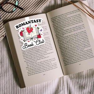 Romantasy Book Club SVG PNG , Cute Trendy Popular Artsy Creative ...