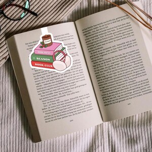 Holiday Season Book Club SVG PNG, Cute Trendy Aesthetic Popular ...