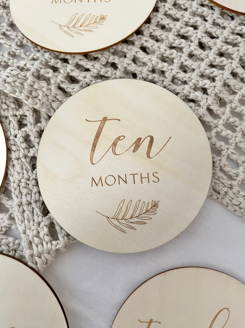 Monthly Milestone and Hello World Photo Prop Discs - Etsy