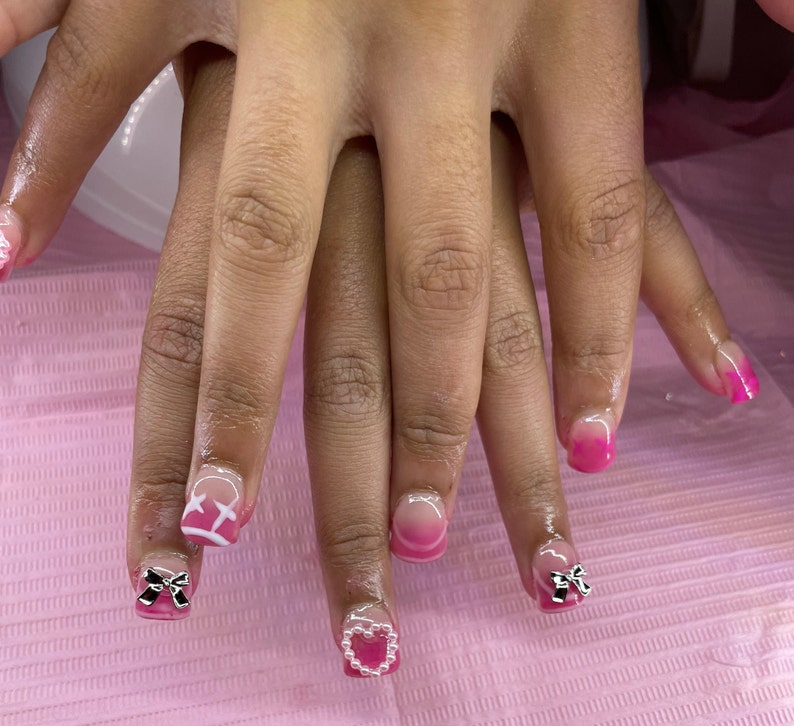 Customized Made-to-order Press-on Nails - Etsy