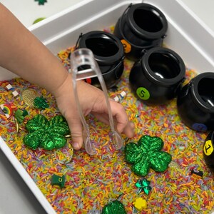 Sensory Bin- St. Patrick's Day- Montessori Learning, Open End Play-bin ...