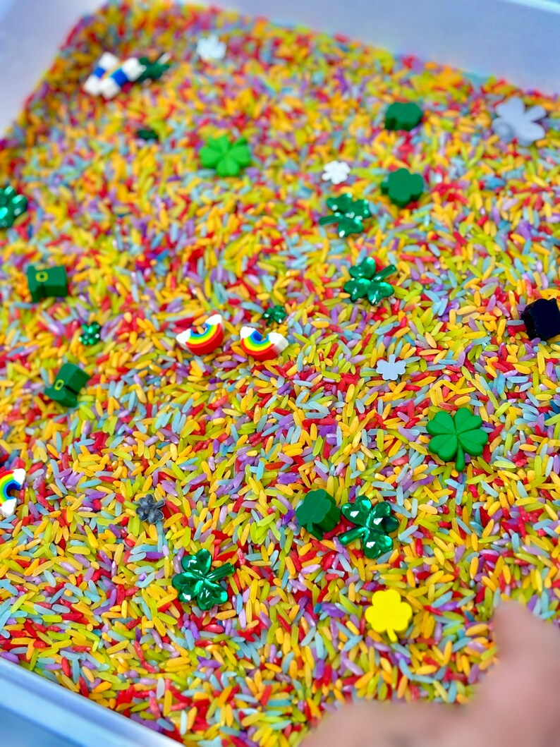 Sensory Bin- St. Patrick's Day- Montessori Learning, Open End Play-bin ...