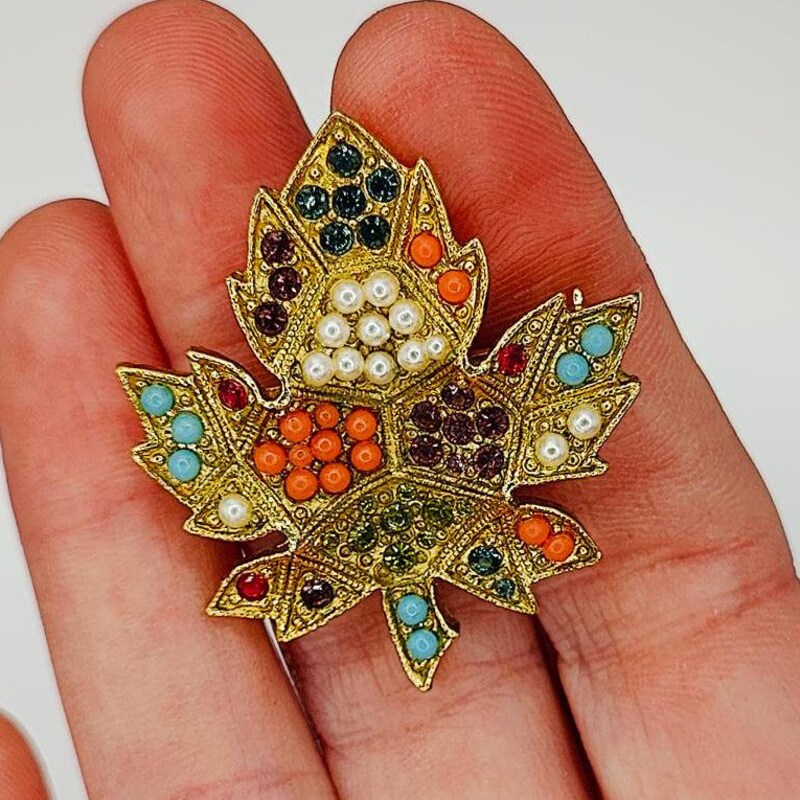 Autumn Leaf Brooch - Etsy