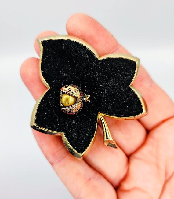 BOUCHER Black Velvet Gold Tone Leaf Ladybug Faux Pear… - Gem