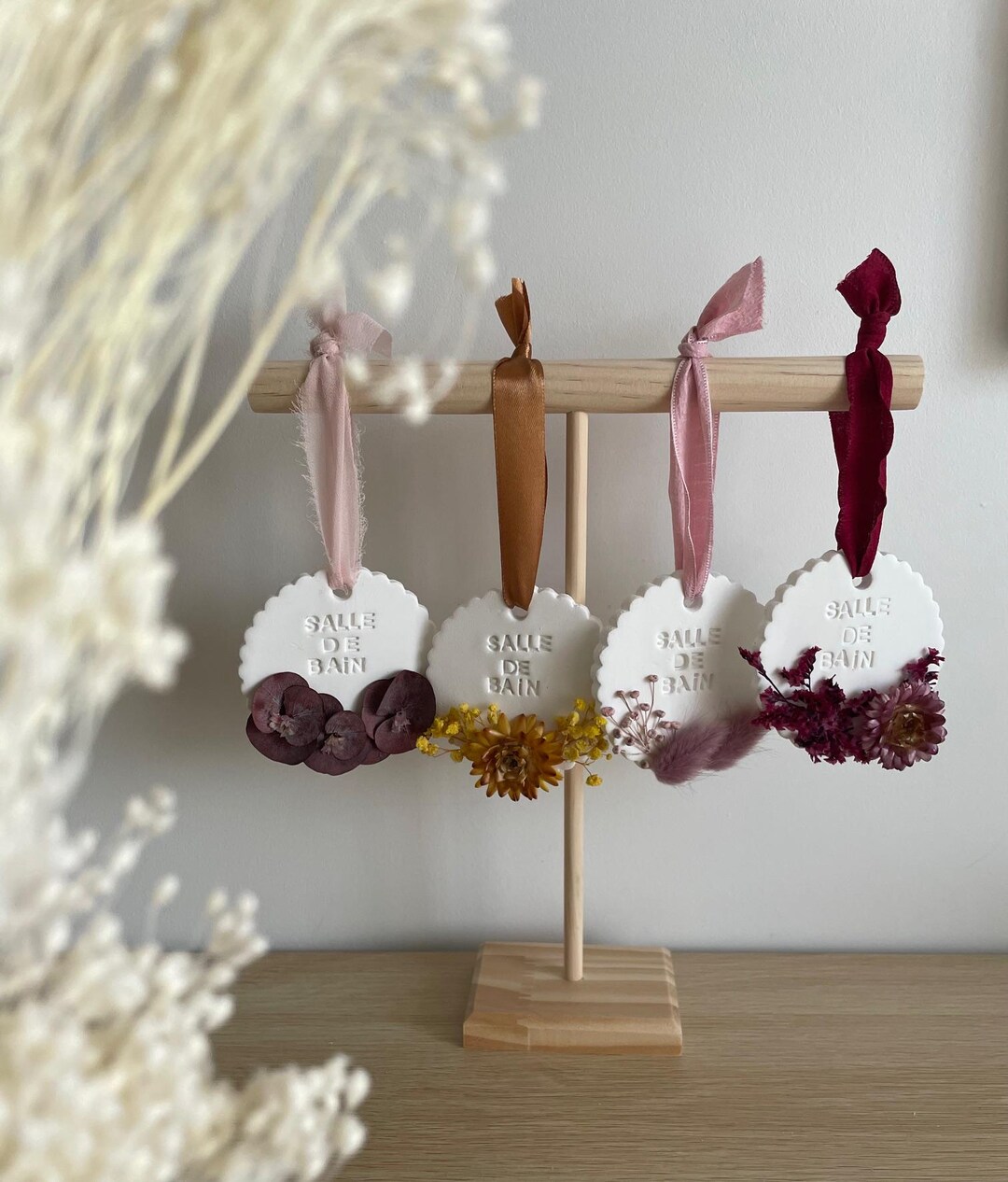 Decorative Clay Medallion With Dried Flowers for Hanging - House Model ...