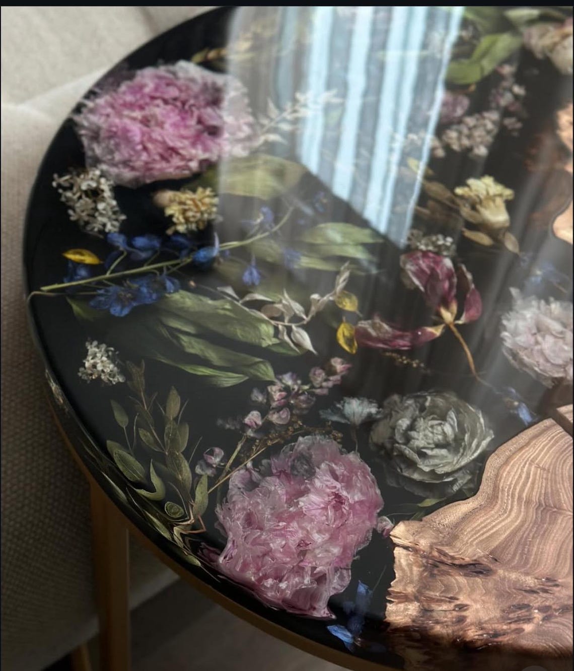 Handmade Epoxy Resin Flower Side Table Large 18" - Heat and Alcohol ...