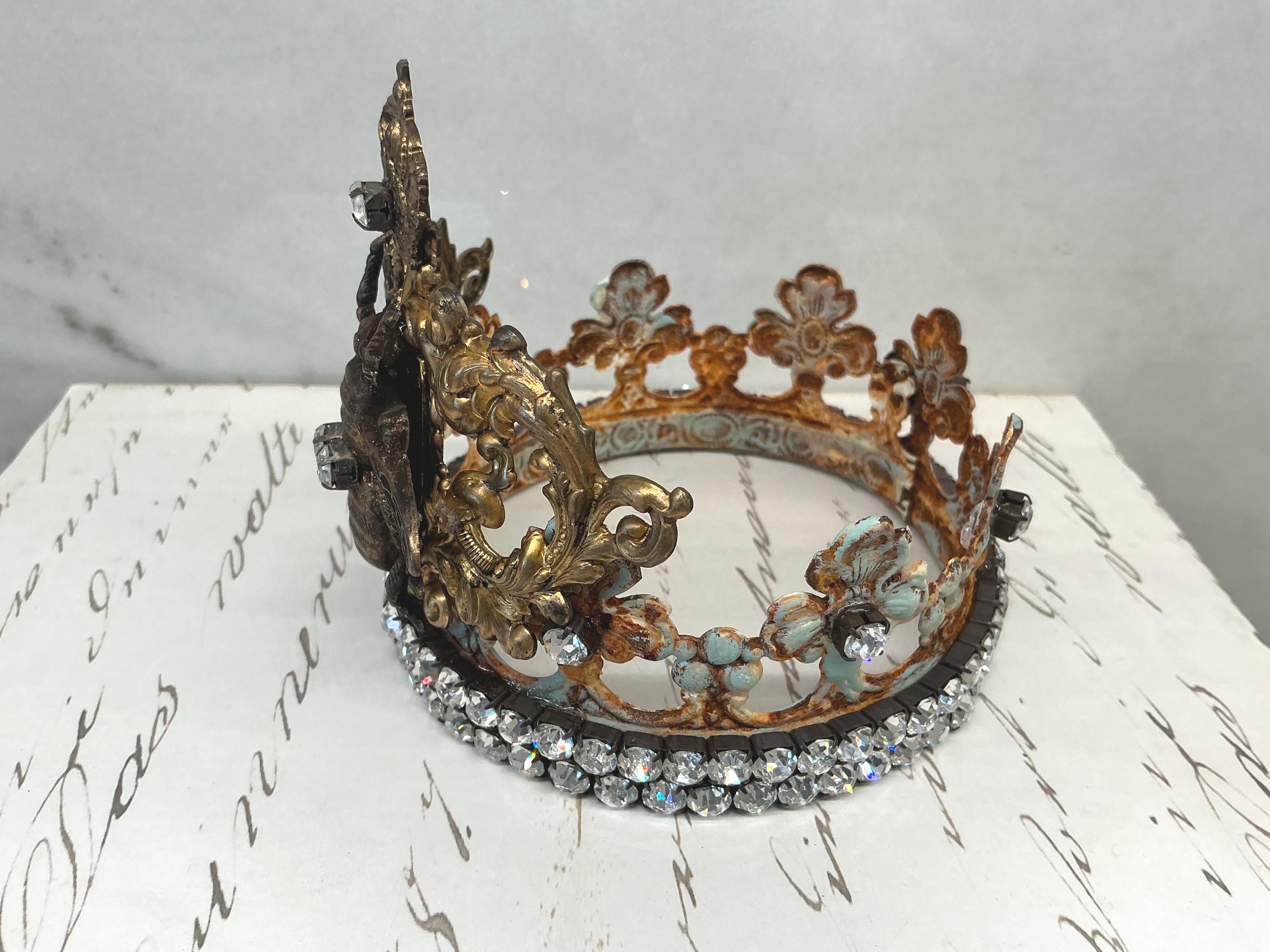 French Santos Crown Cherub Statue Crown Queen Bee Crown for Angel ...