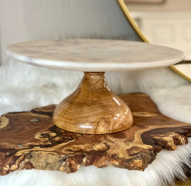 Natural Marble Cake Stand Hand Turned Chocolate Kiss Design Wood ...