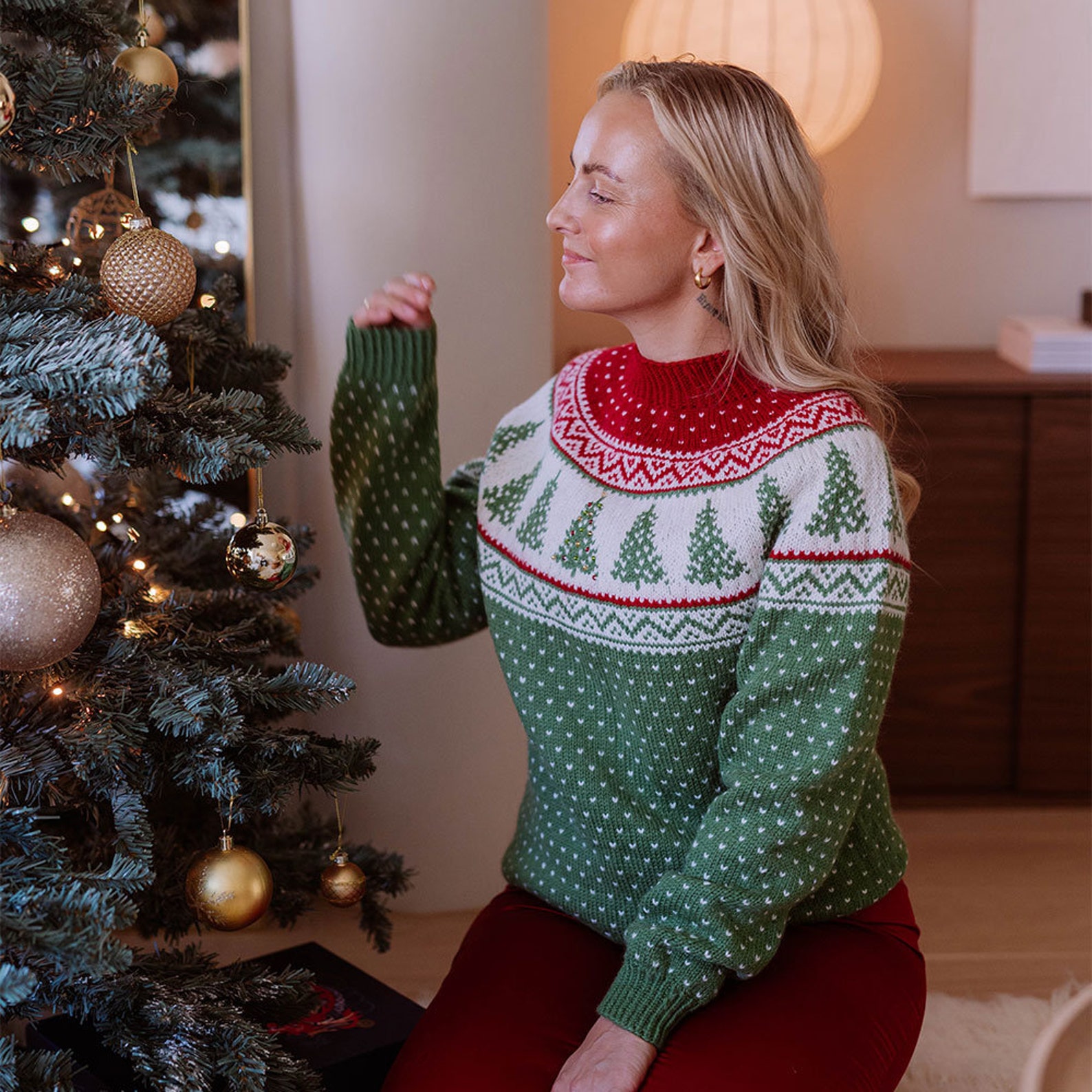 The Christmas Tree Sweater Knitting Pattern - Etsy