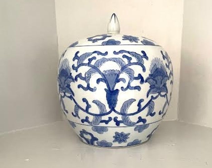Classic Vintage Ginger Jar With Lid Blue & White Porcelain Chinoiserie ...