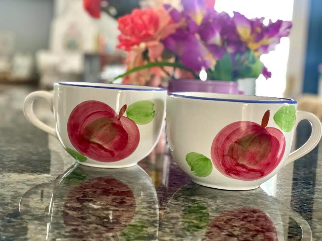 Vintage Rio Stetson Mugs: Red Apple & Green Leaf Design - Etsy