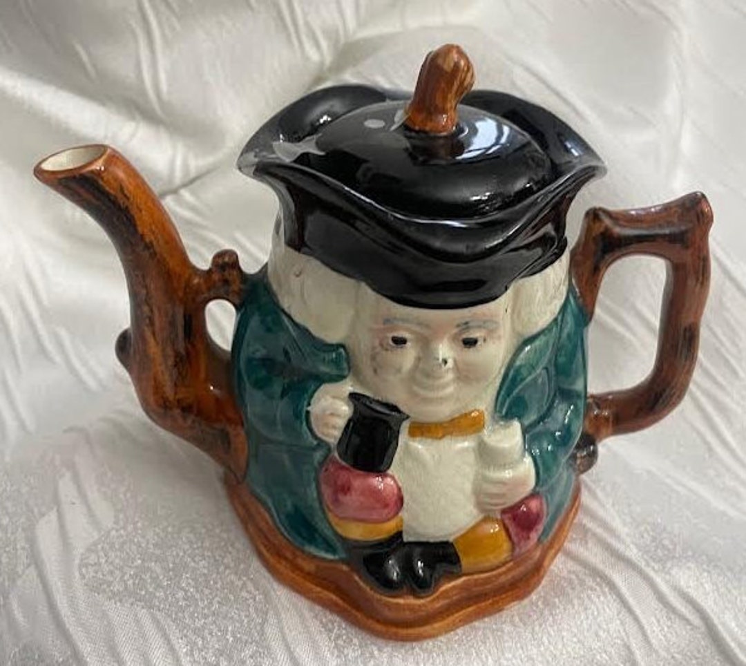 Vintage Staffordshire shorter & Son Toby Teapot, Hand Painted - Etsy