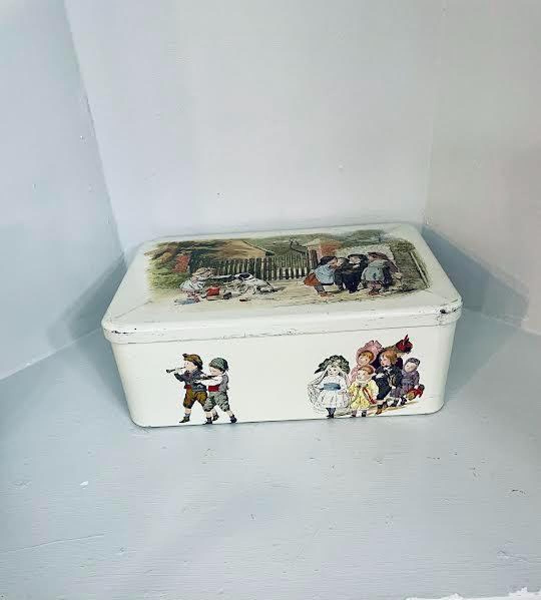 Vintage Tin Sheet Cookie Box Tobacco Tin Box Massilly France Design of ...