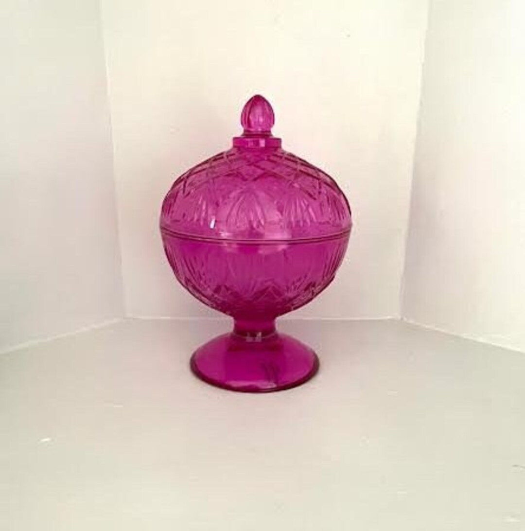Vintage Engraved Diamond-cut Fuchsia Pink Large Lidded Compote/covered ...