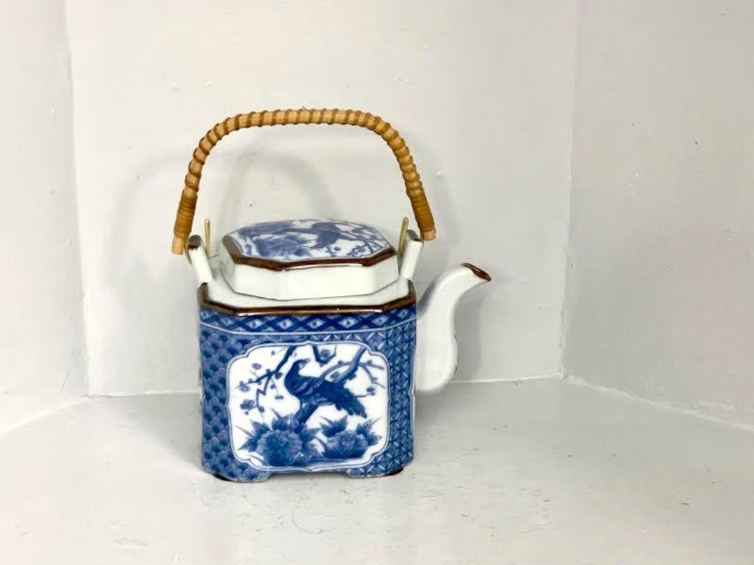 Vintage Oriental Teapot Octagon Shape Blue and White Pheasant Design ...