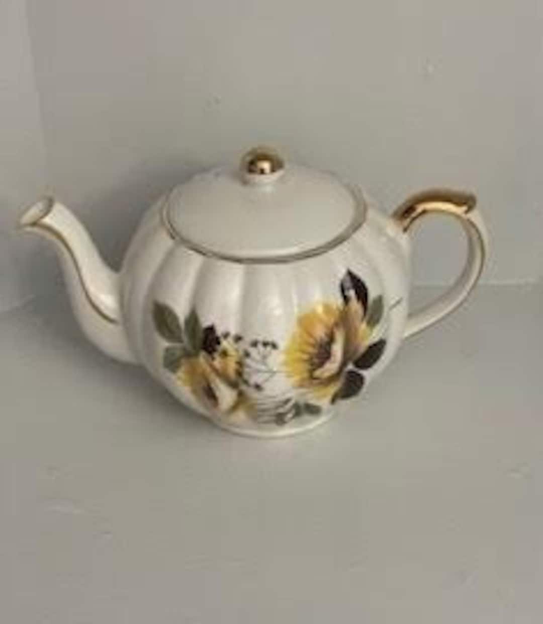 A Gibson Staffordshire Teapot Vintage English Floral Gold Trim Teapot ...