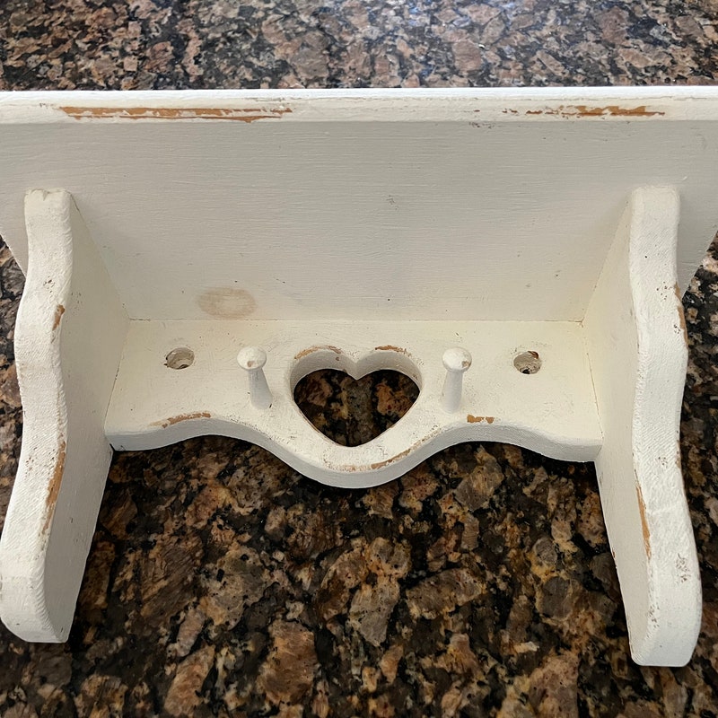 Wood Heart Shelf - Etsy