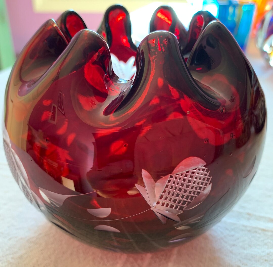 VTG Beautiful RUBY Red Cut to Clear CZECH Art Glass Ruffle Top Rose ...