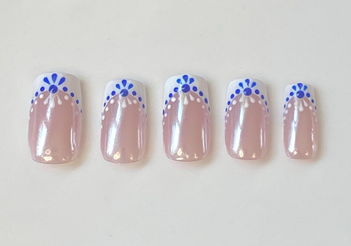 Coastal Frenchie - Custom Hand Painted Chrome French Tip Gel Press on ...